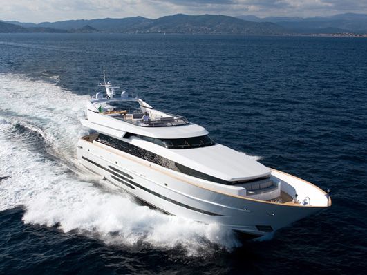 New Akhir 108 megayacht signed by Ocean Independence